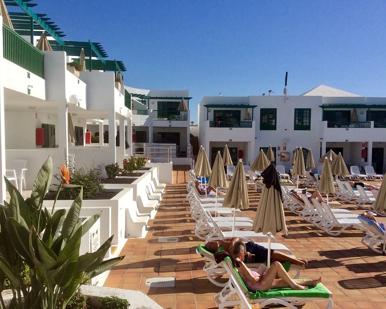 Diamond Las Calas Resort - Timeshare Broker Associates