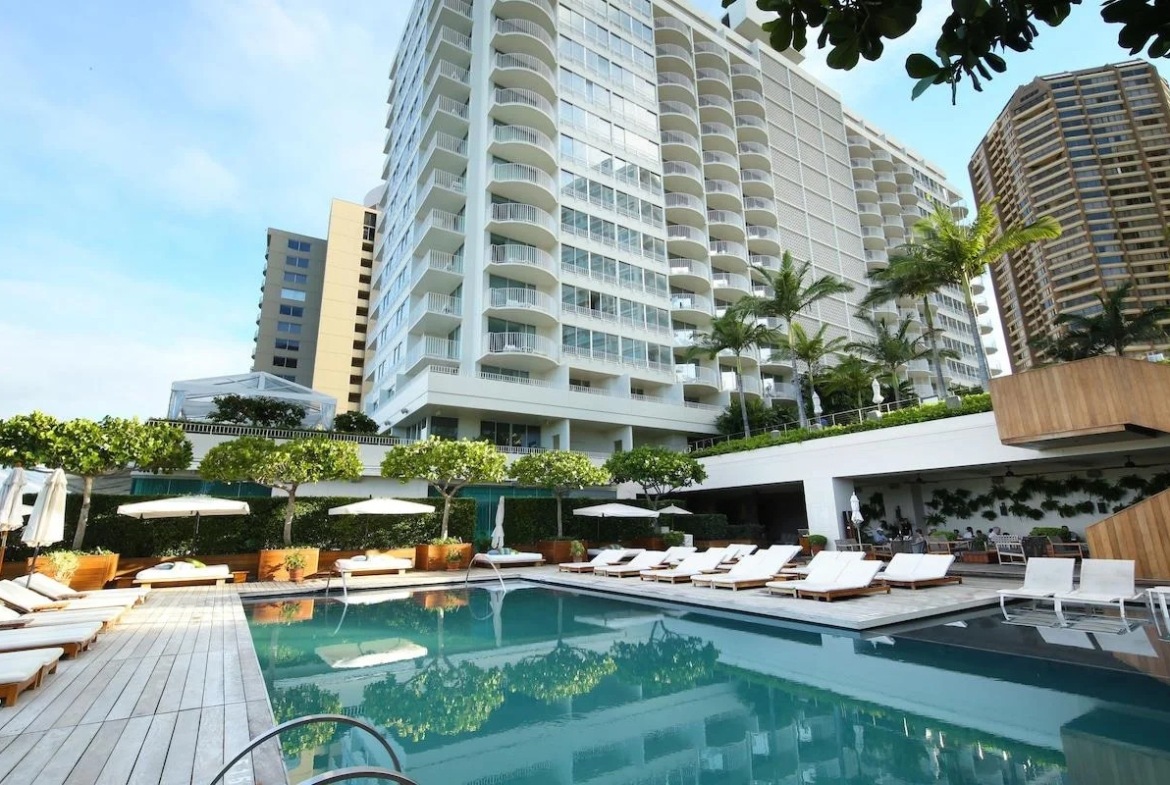 Hilton Vacation Club The Modern Honolulu - Timeshare Broker Associates